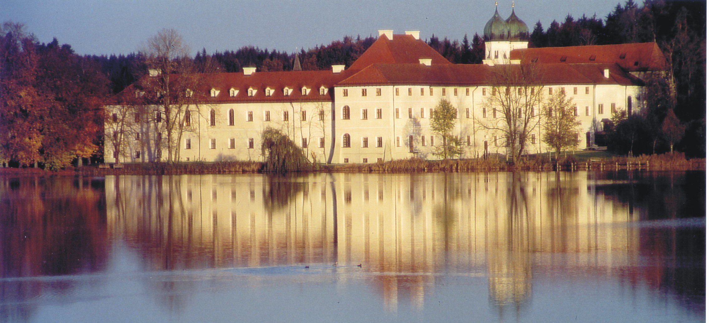 Bezirk Oberbayern feiert 25 Jahre Kloster Seeon – Samerberger Nachrichten