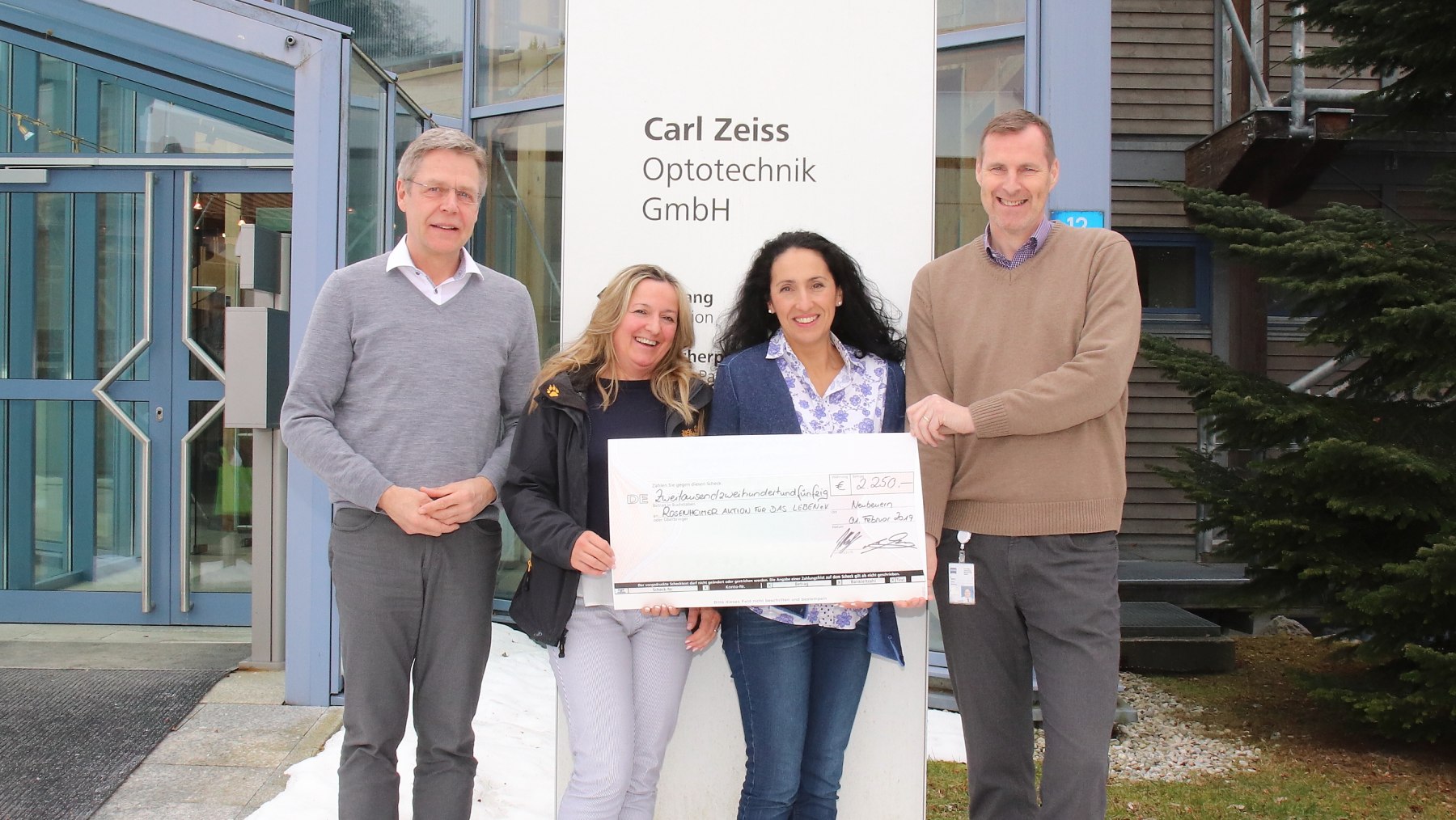 Carl Zeiss Optotechnik: 2.250 Euro für guten Zweck – Samerberger ...