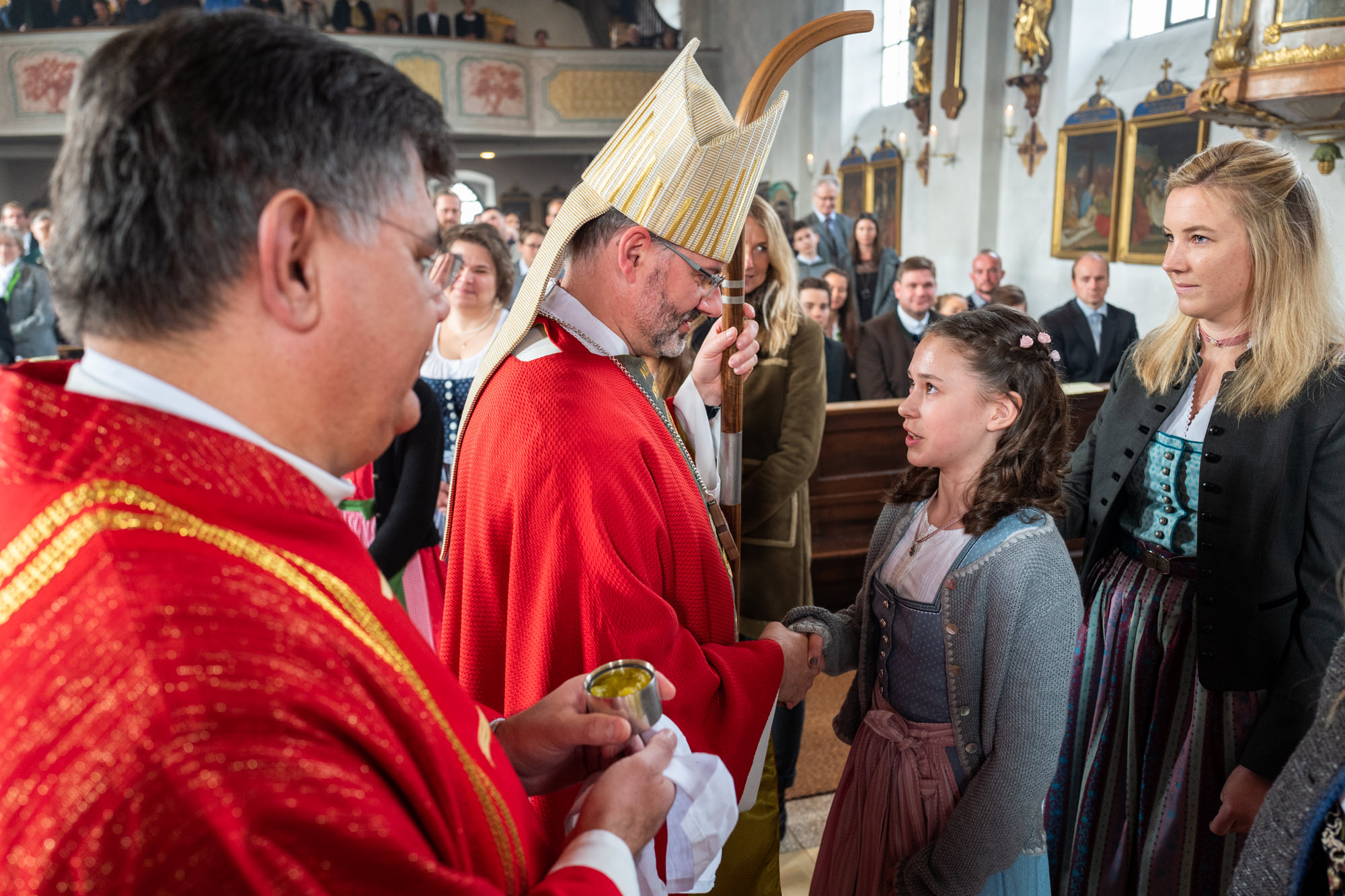 Schweizer Abt bei Samerberger Firmung – Samerberger Nachrichten