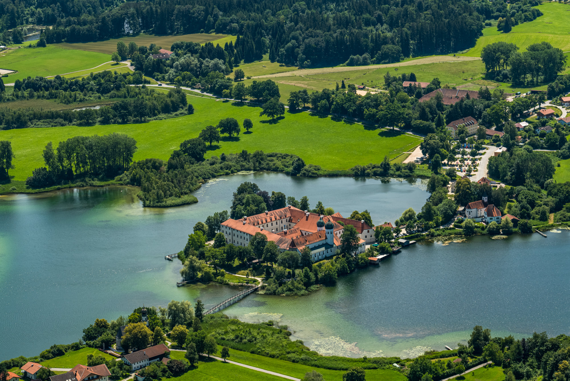 Kloster Seeon aus der Luft gesehen – Samerberger Nachrichten