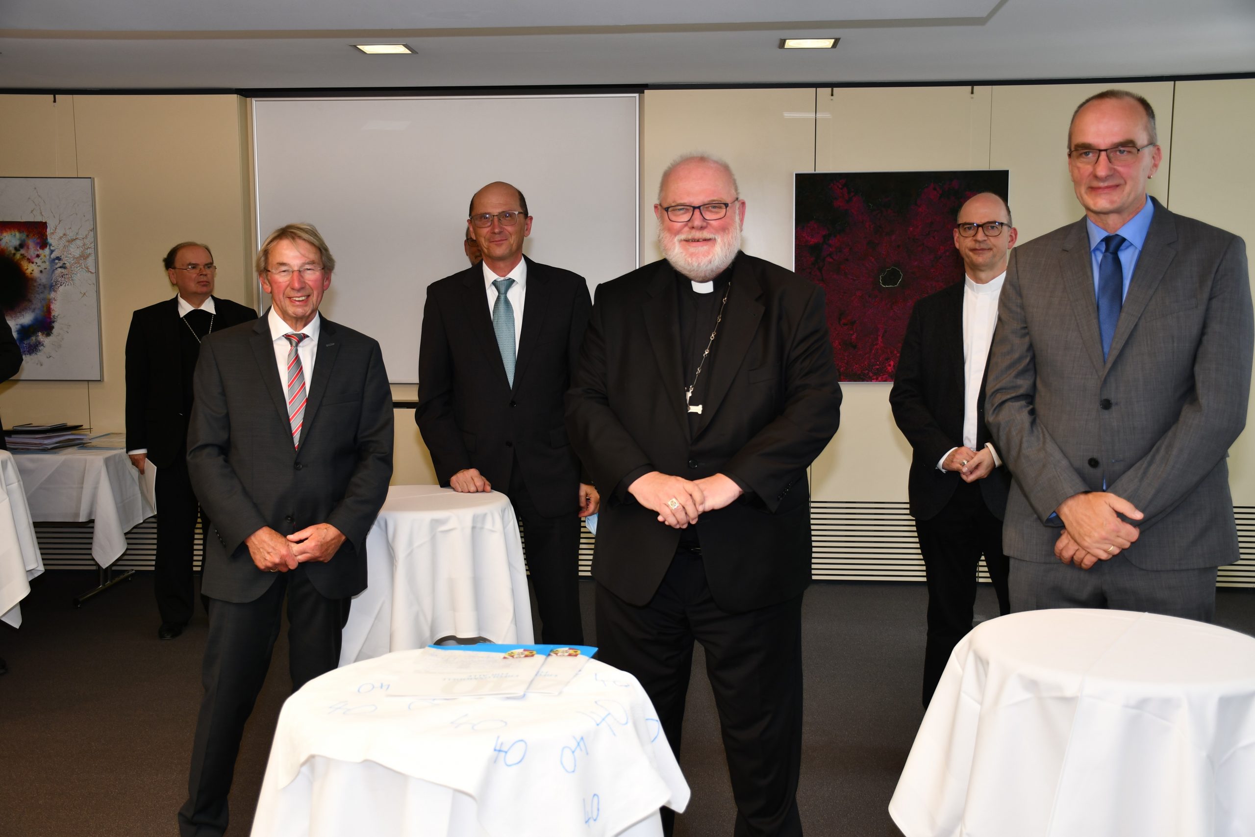 40 Jahre Arbeitsvertragsrecht der bayerischen Diözesen – Samerberger ...