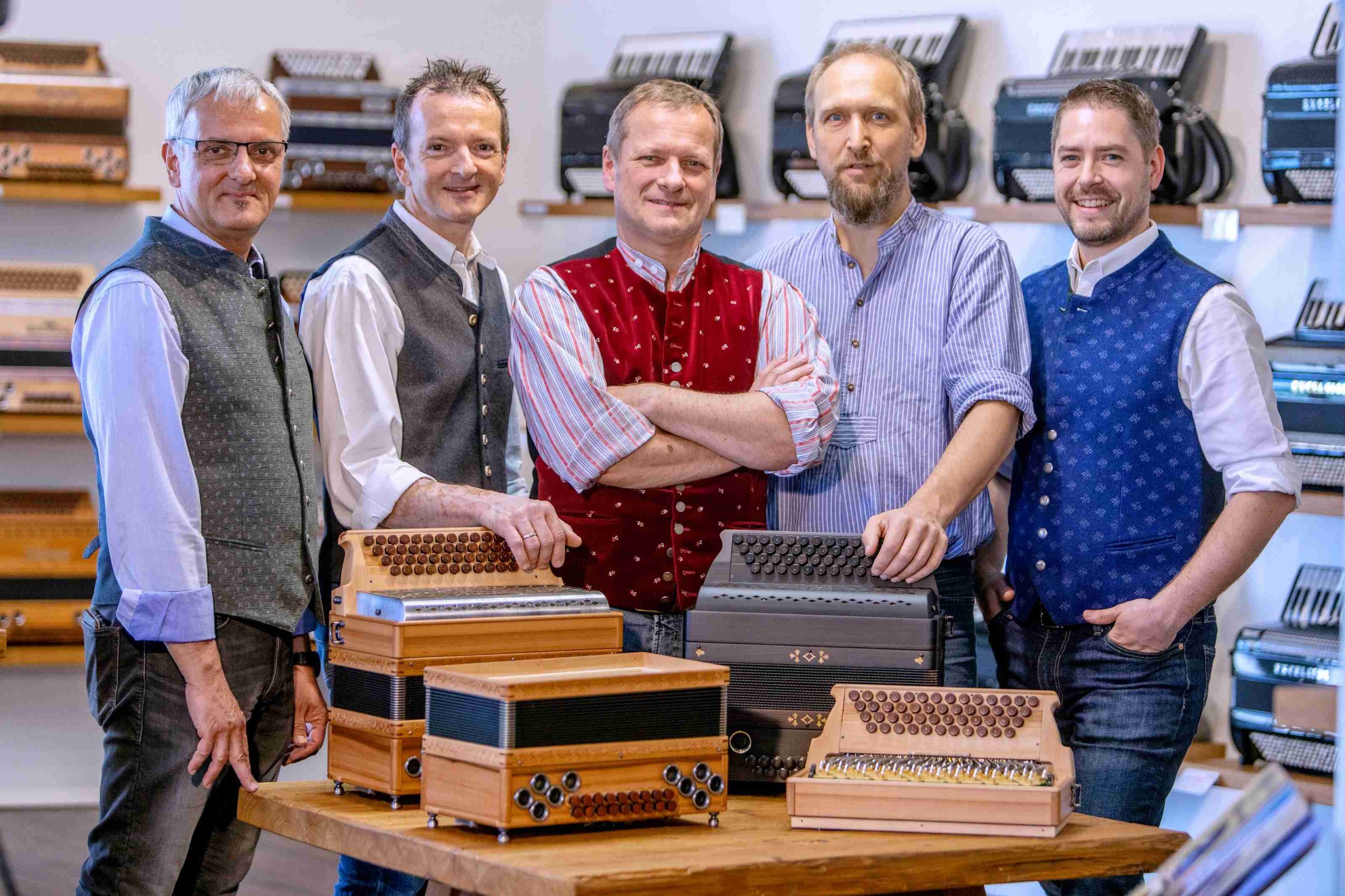 Besuch im Musikhaus Rumberger in Prutting – Samerberger Nachrichten