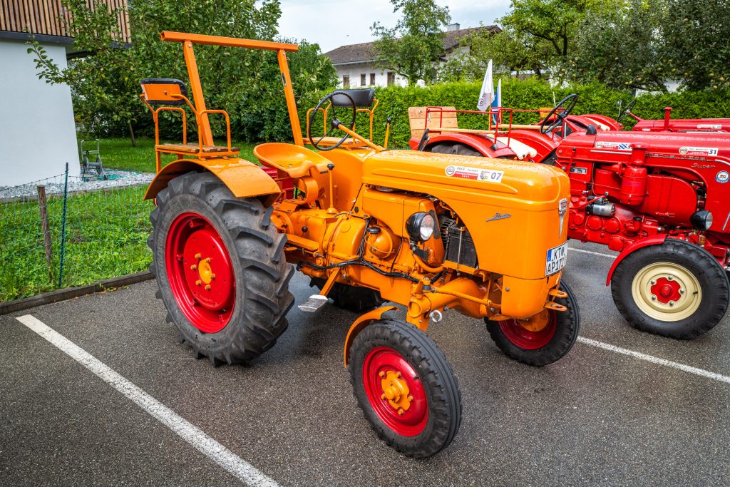 Porsche-Bulldog-1001398 – Samerberger Nachrichten
