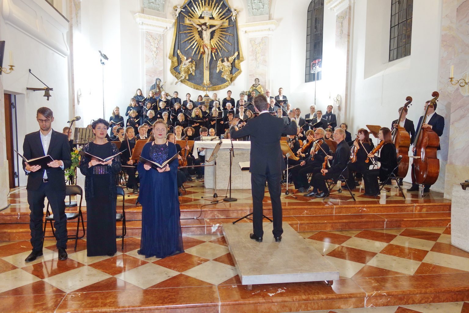 v.l. Casimir Schäfer, Anna Tetruashvili, Jasmin Binde, Benedikt Meurers ...