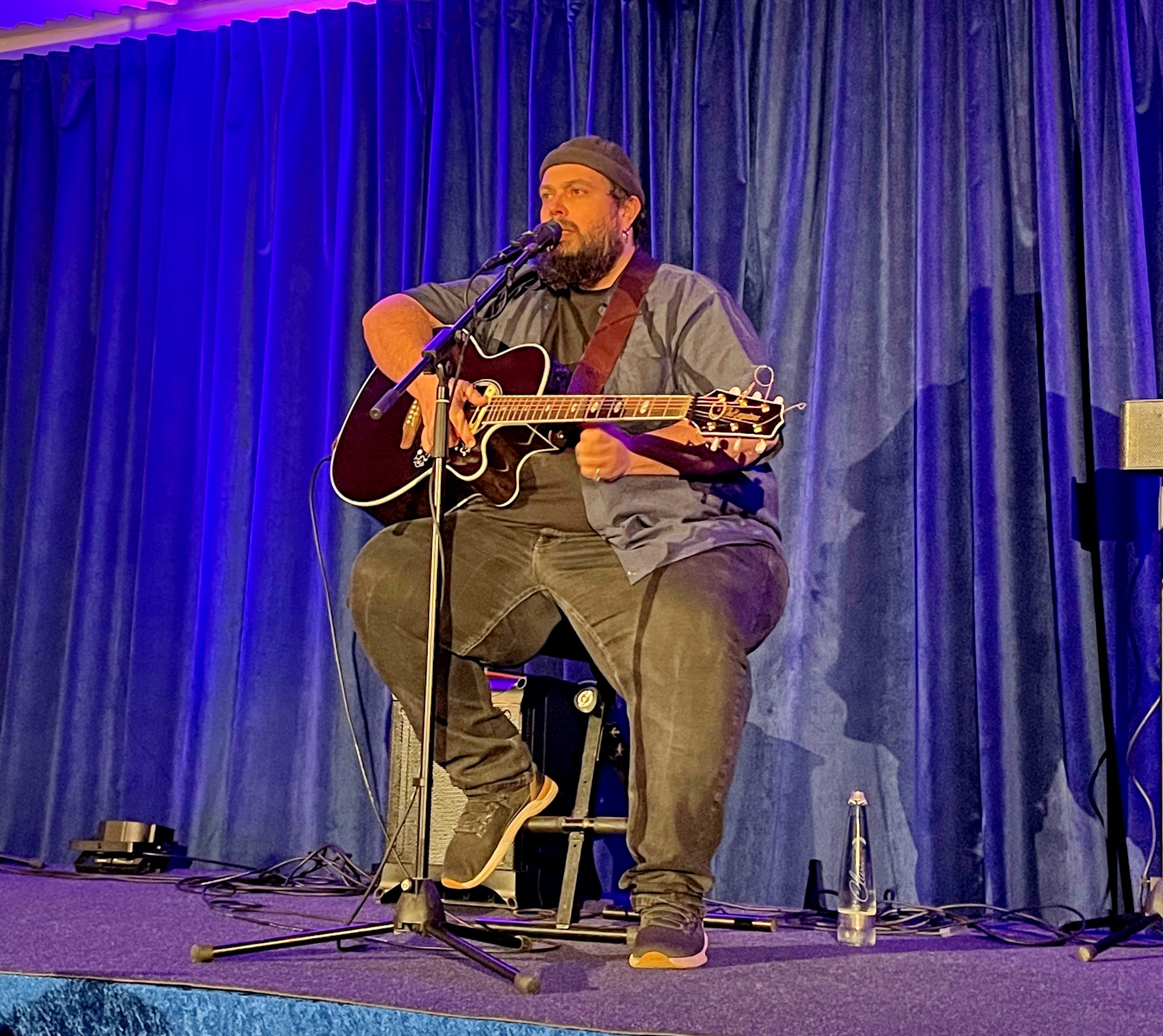 1Kabarettist Kellner – Samerberger Nachrichten