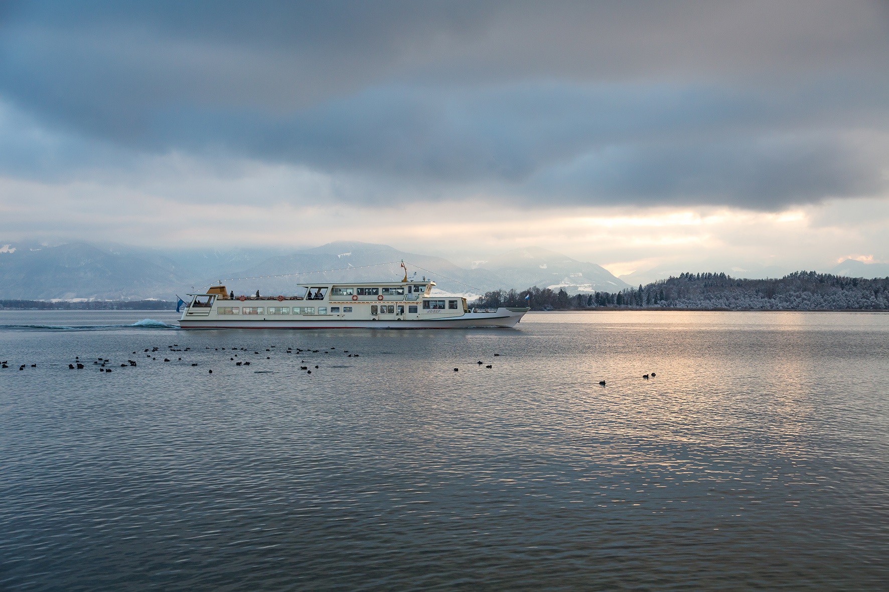 Winterzauber-Erlebnisführung: Chiemsee-Schifffahrt – Samerberger ...