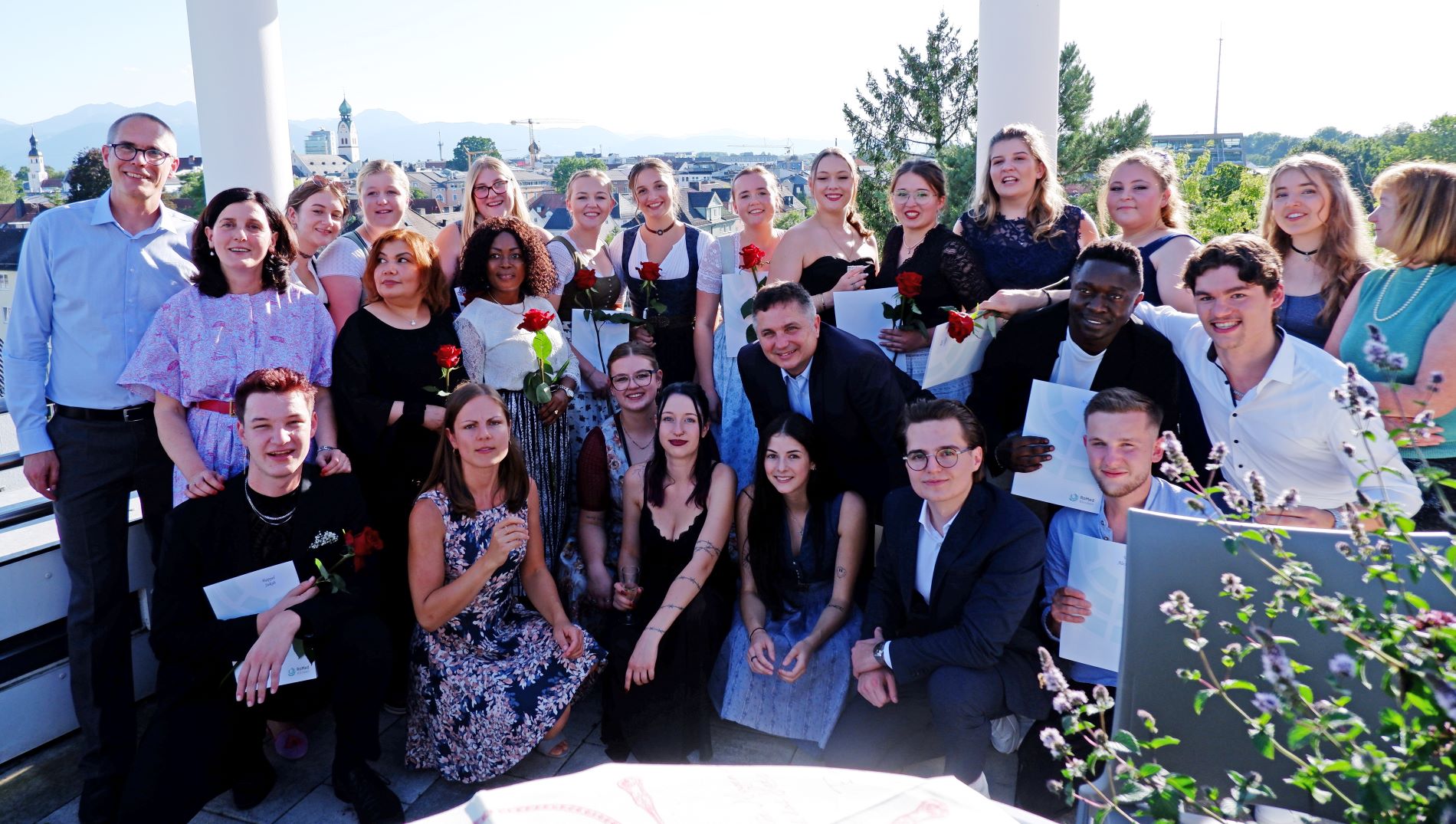 RoMed-Staatspreisträger in der Pflegeausbildung – Samerberger Nachrichten