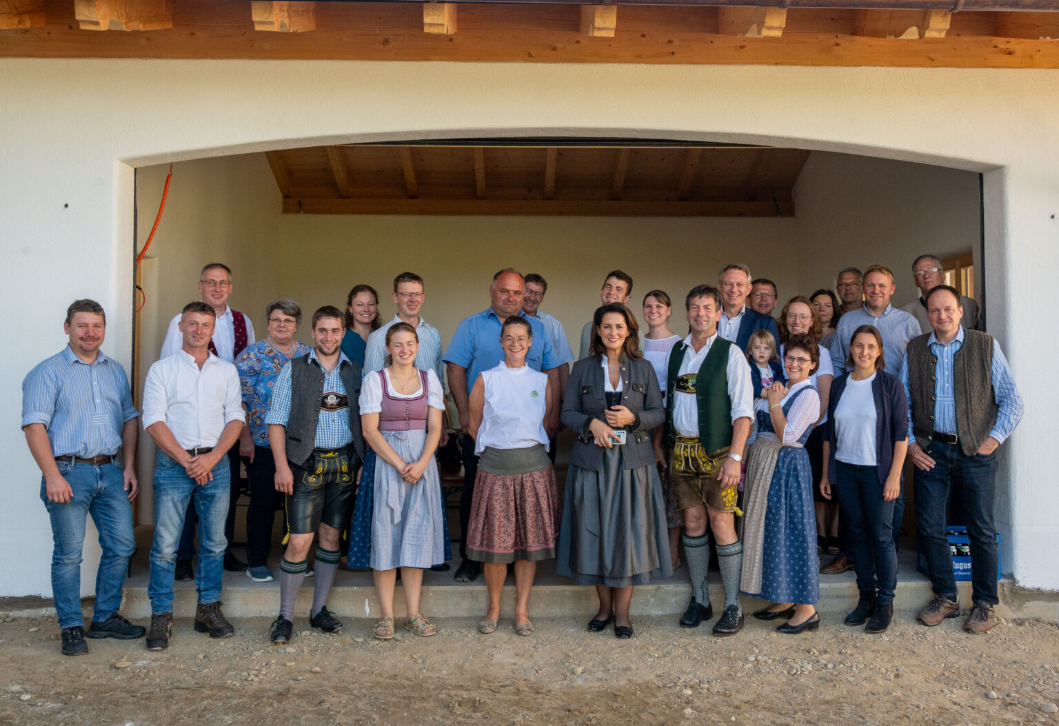 Landwirtschaftsministerin Kaniber in Hochstätt zu Besuch – Samerberger ...