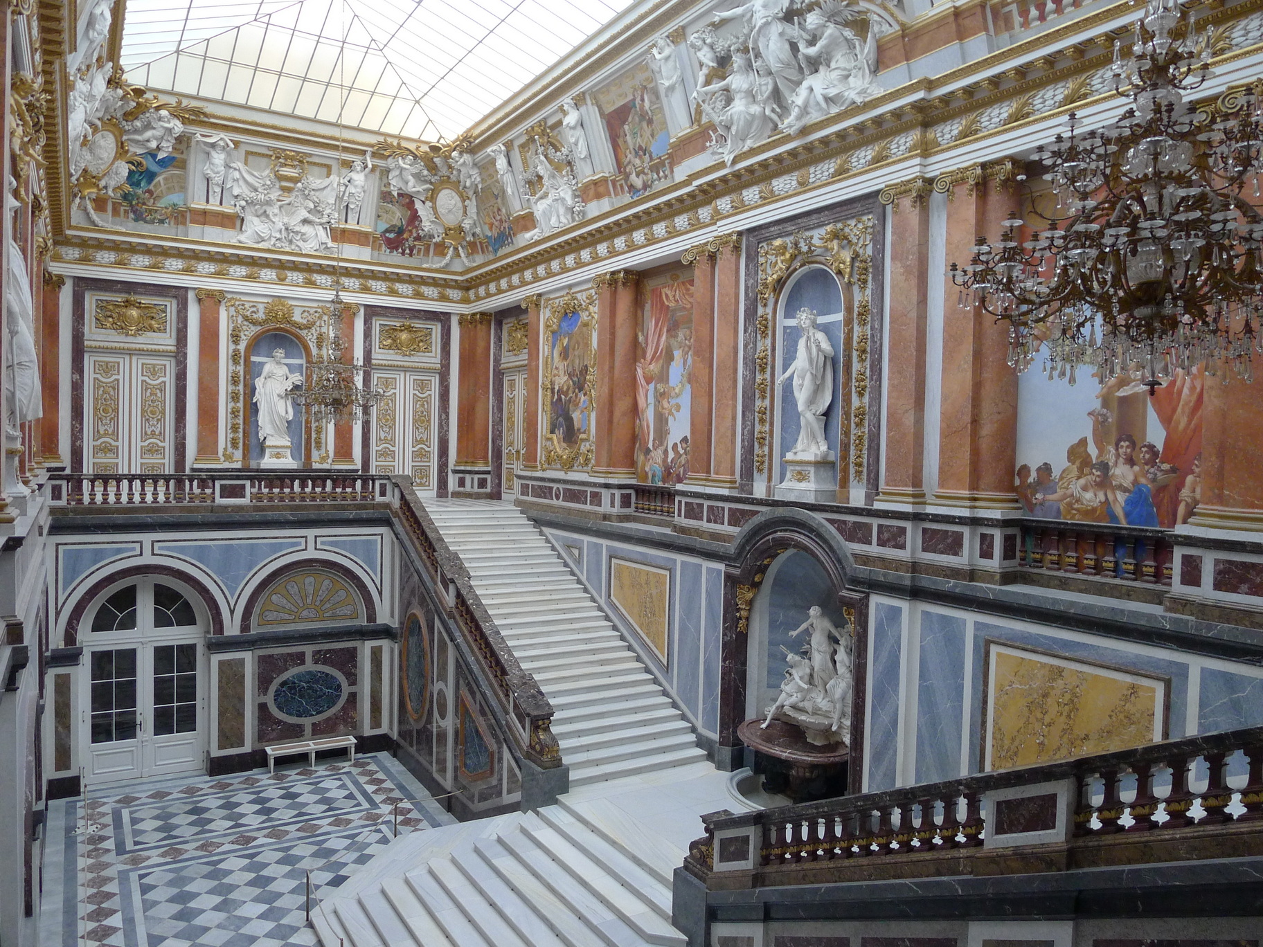 Wintereinbruch: Schloss Herrenchiemsee wieder offen – Samerberger ...