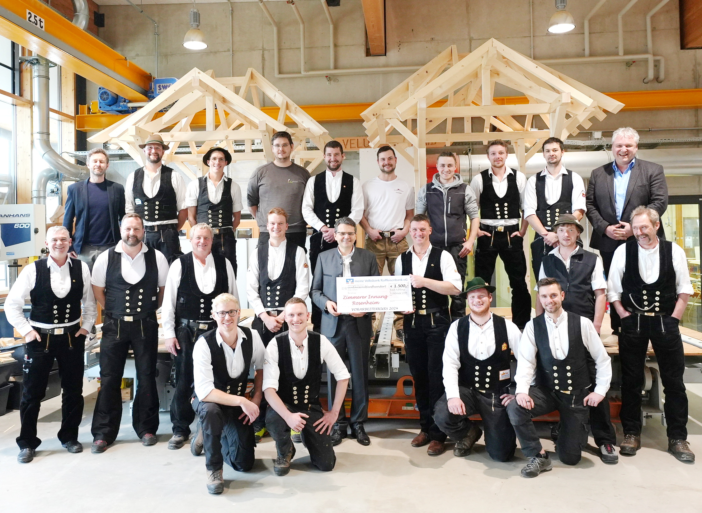 15 neue Vorarbeiter im Zimmererhandwerk – Samerberger Nachrichten