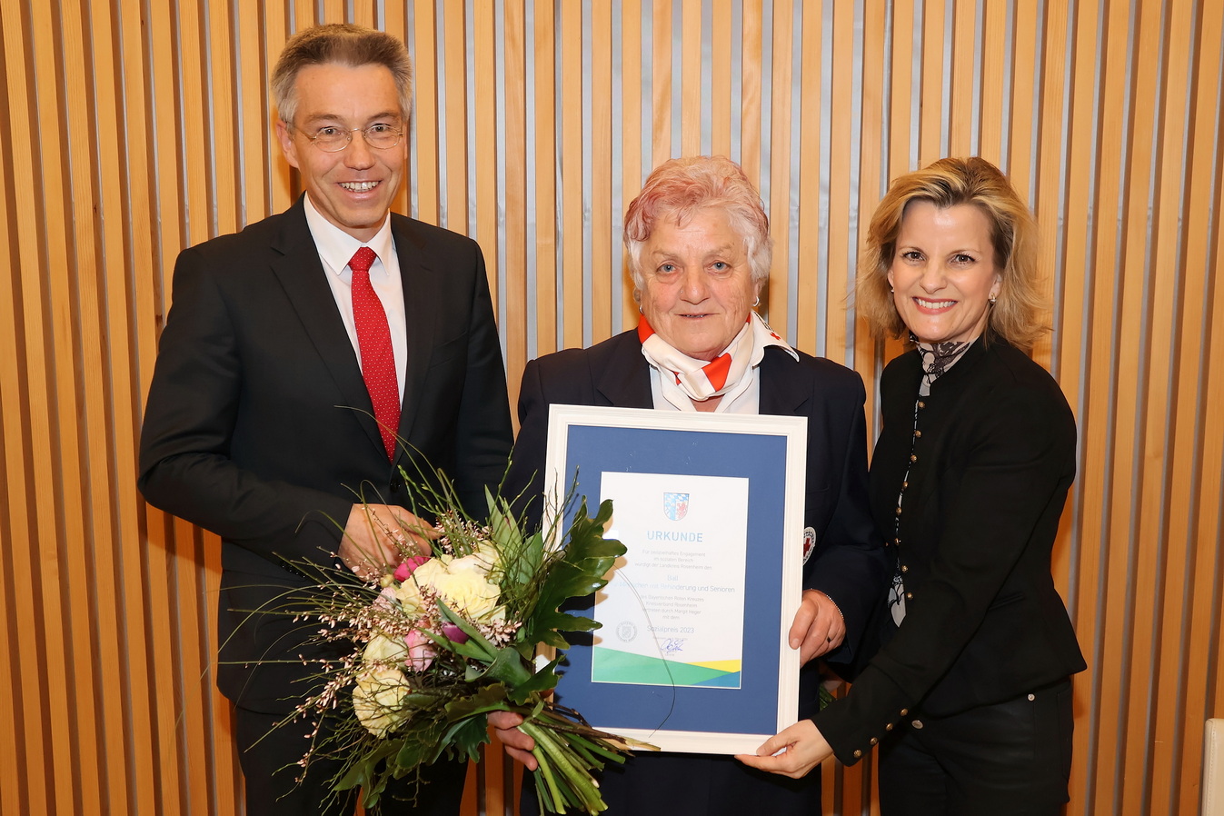 Rosenheim: Sozialpreis für Faschingsball – Samerberger Nachrichten