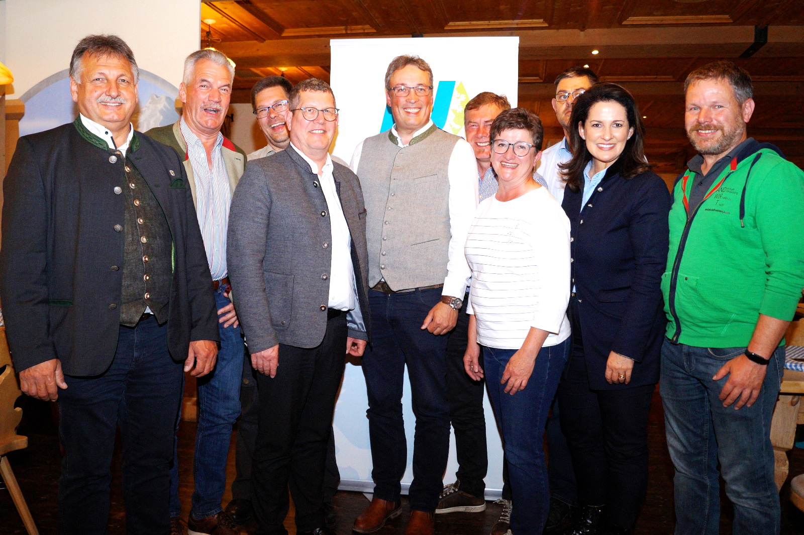 ELF: Wolf und Bär im Alpenraum – Samerberger Nachrichten