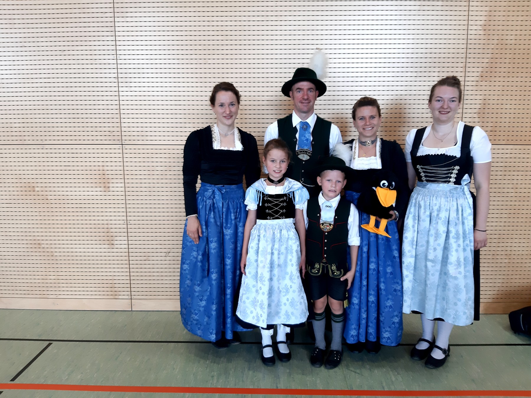 Schulprojekt beim Trachtenverein Rott am Inn – Samerberger Nachrichten