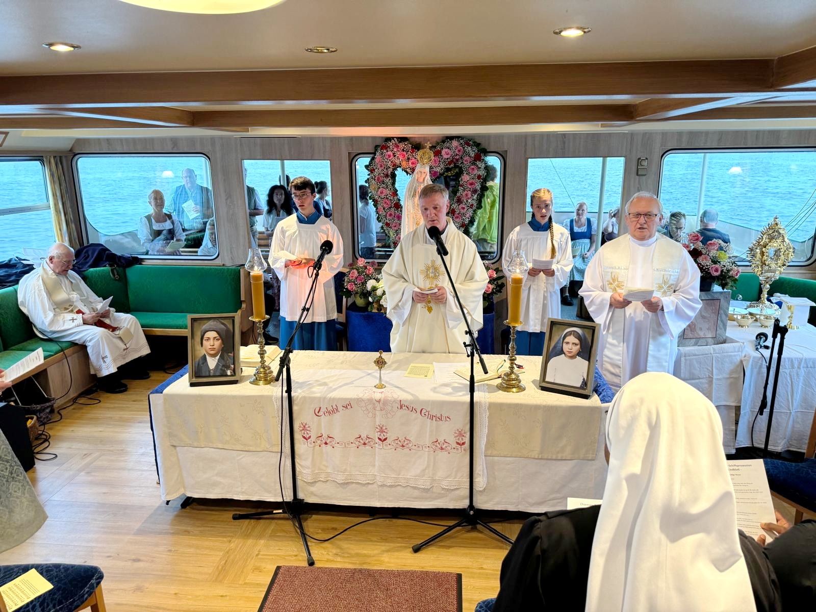 Glaubens-Wallfahrt auf Chiemseeschiff – Samerberger Nachrichten