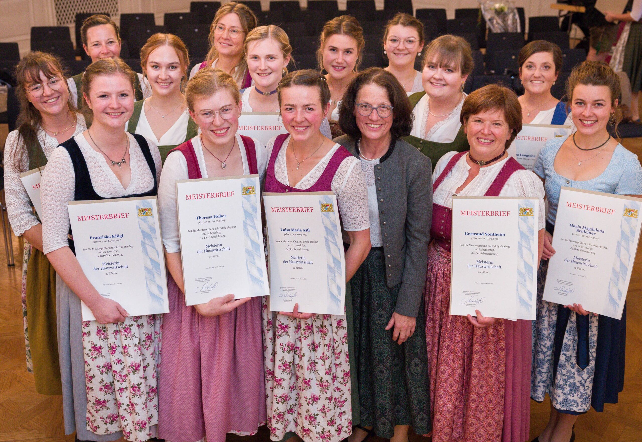 Bayerns gute und beste Hauswirtschafterinnen – Samerberger Nachrichten
