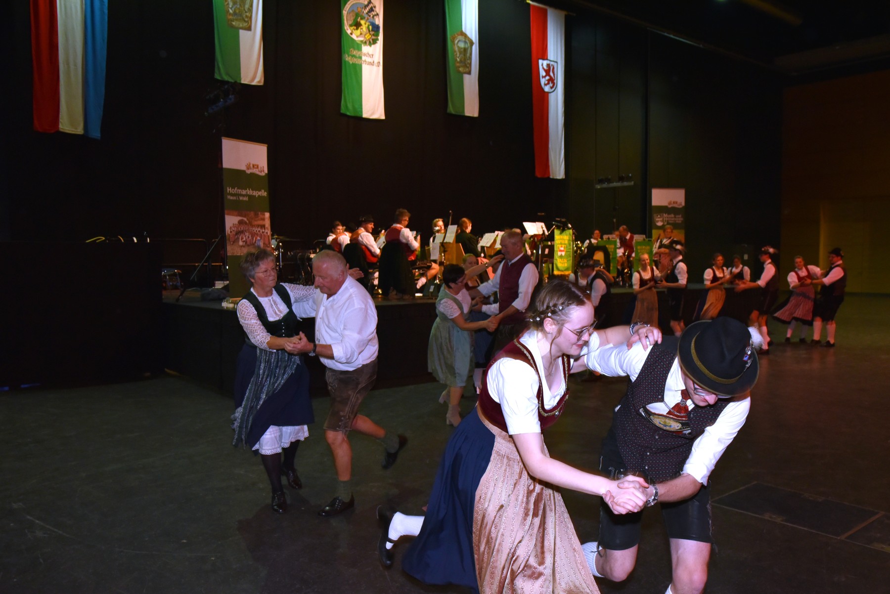 Ball der Tracht beim Dreiflüssegau – Samerberger Nachrichten
