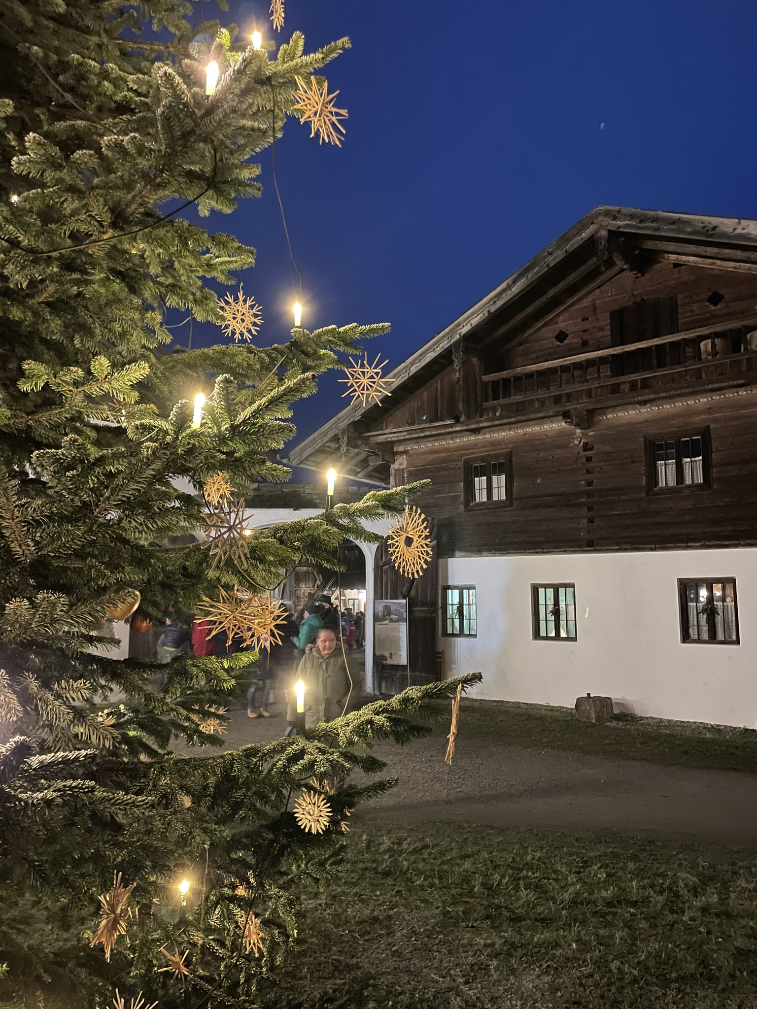 FLMA_Advent im 4seithof – Samerberger Nachrichten