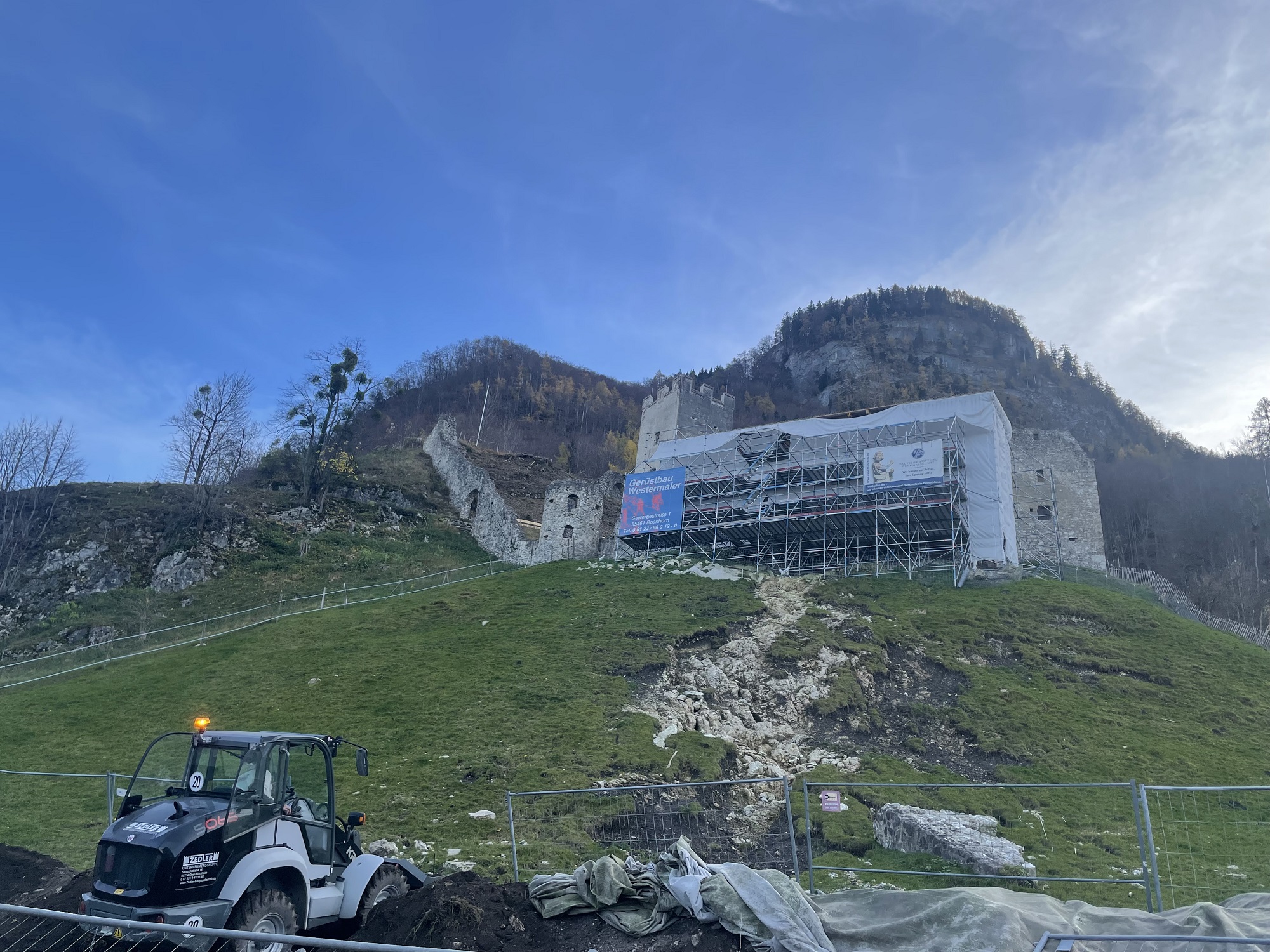 Es tut sich was auf Burg Falkenstein – Samerberger Nachrichten