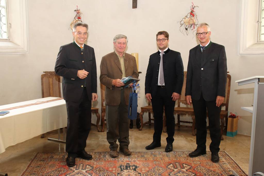 Prutting: Simon Meisinger für 40 Jahre Feldgeschworener geehrt ...